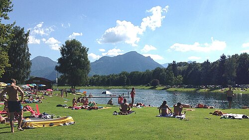 Neubeuern in der Region Rosenheimer Land Chiemsee Chiemgau Wendelstein ...